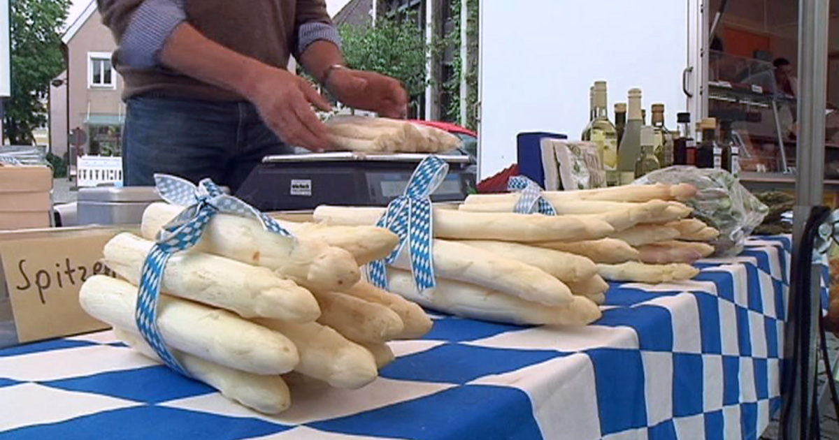 Eröffnung der Spargelsaison in München